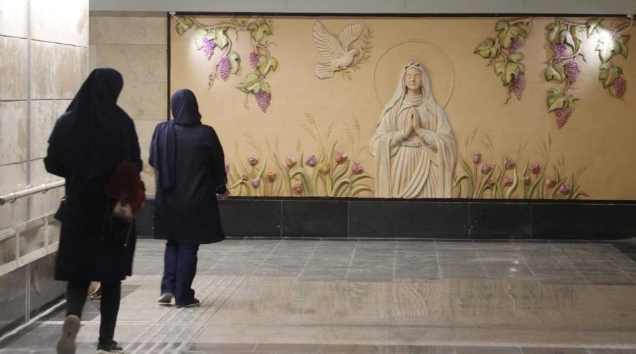 Teheran, il cardinale Mathieu: l’immagine della Vergine nella metro ...